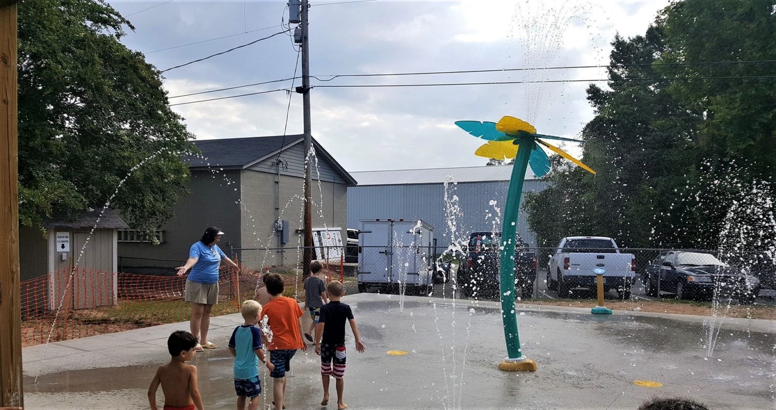 Springdale Splash Pad reopens, Thursday - WestMetroNews