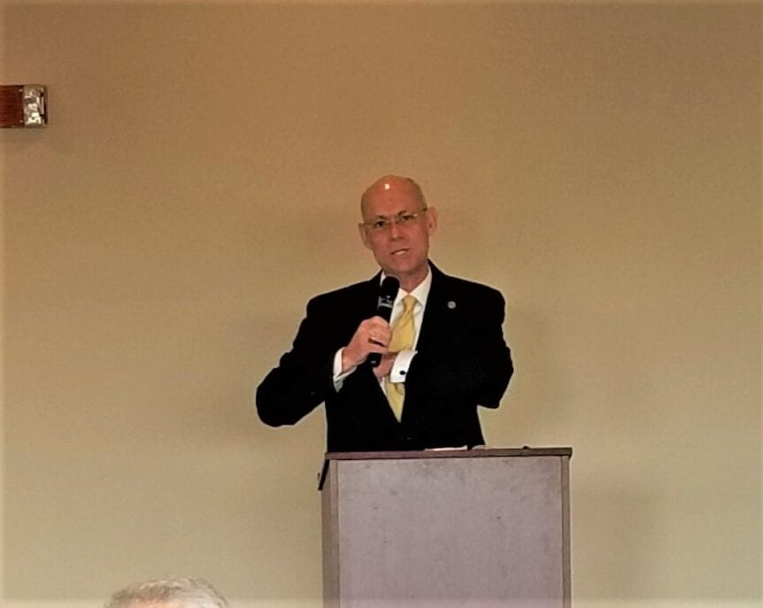 C-WC Chamber Breakfast features the funny business of humorist Glen ...